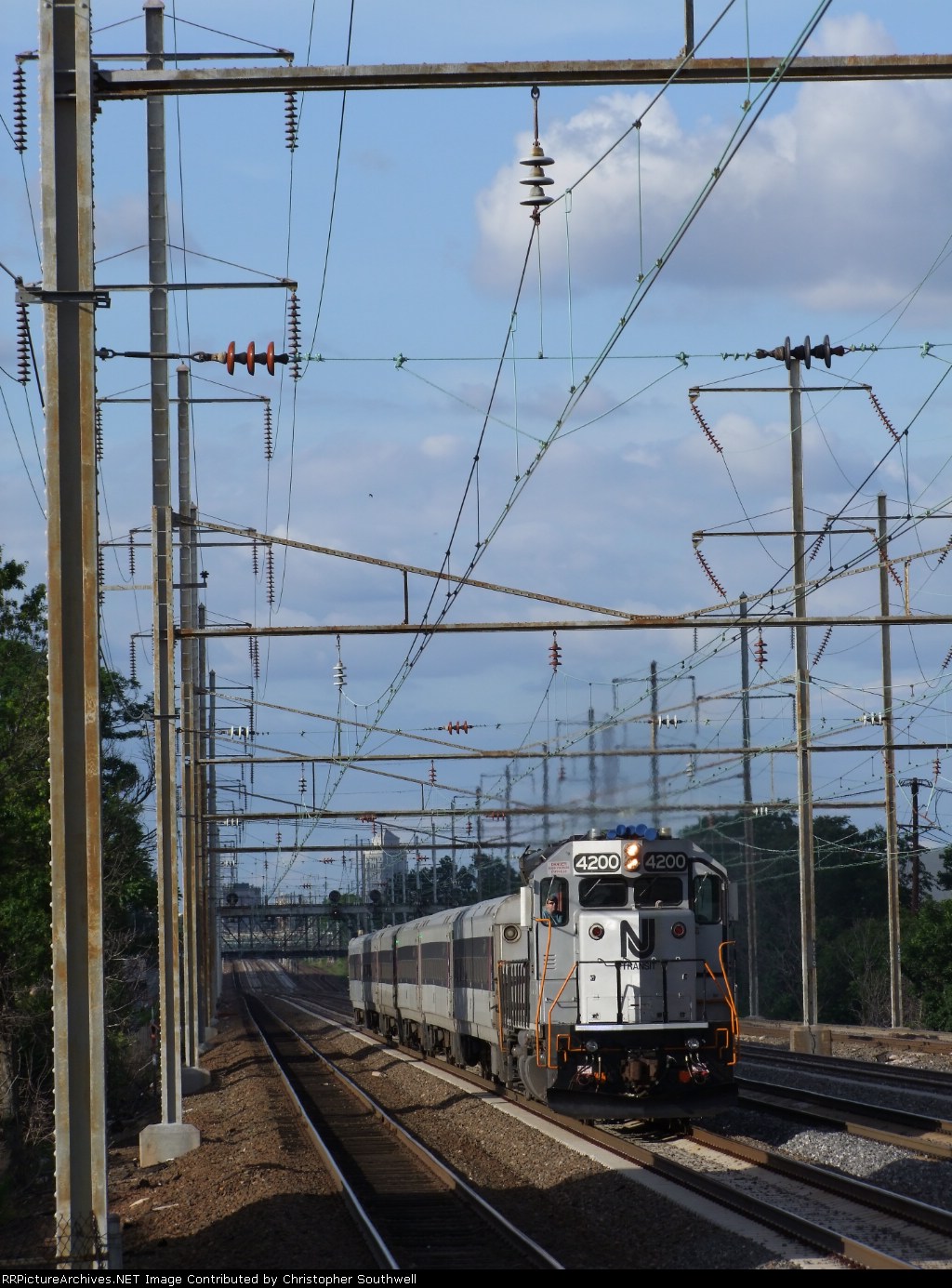 NJT 4200
